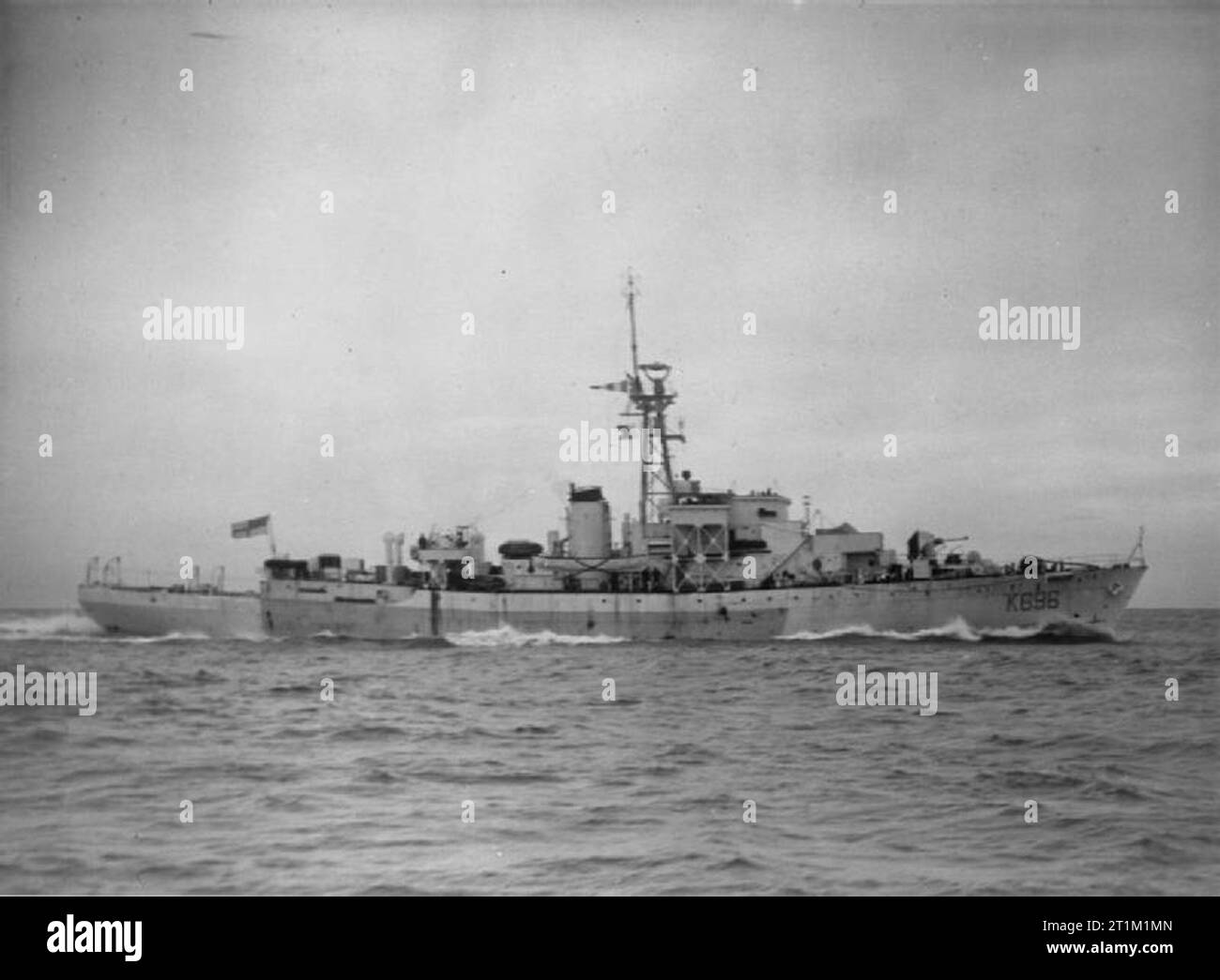 British Castle class corvette HMS Denbigh Castle (K696 Stock Photo - Alamy