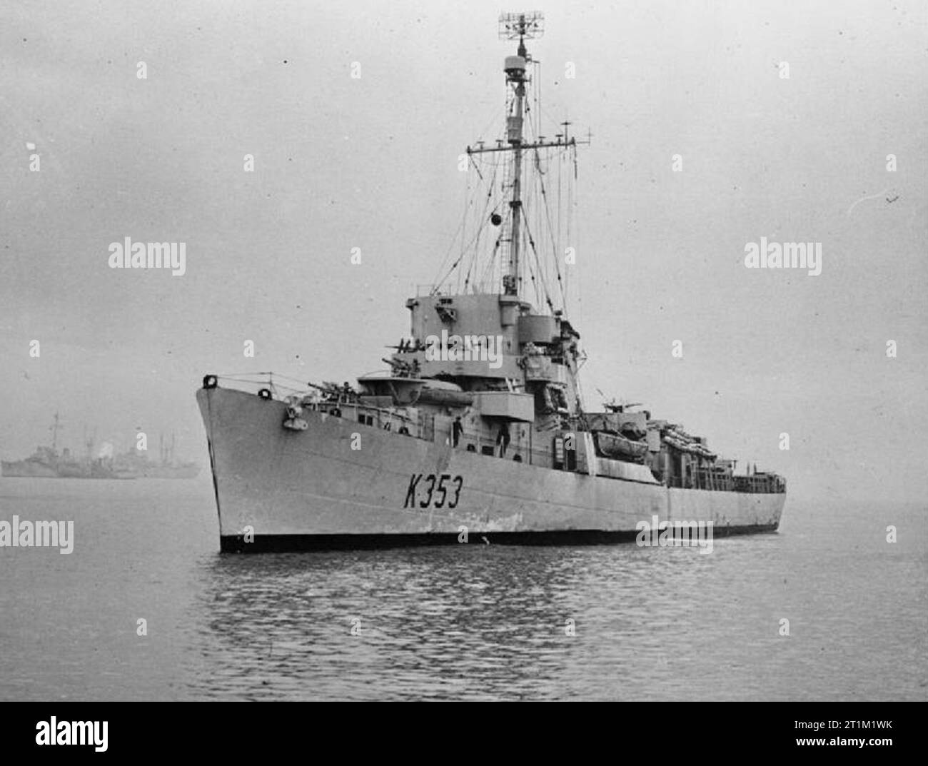 Captain class frigate HMS Essington Stock Photo - Alamy