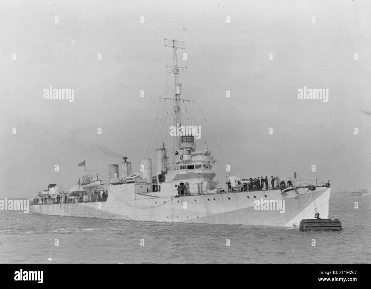 Royal Navy destroyer HMS Mansfield, the former USS Evans (DD-78), at a ...