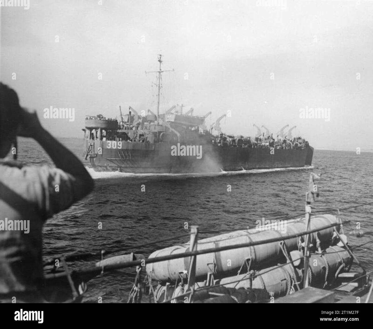 Lst ww2 Black and White Stock Photos & Images - Alamy