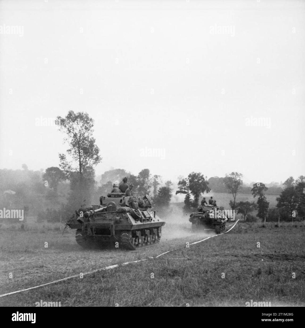 The British Army in Normandy 1944 Achilles 17-pdr tank destroyers ...