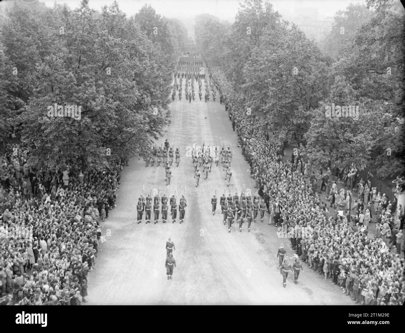Allied Victory Parade in London, 1946 Men of the Transjordan and ...