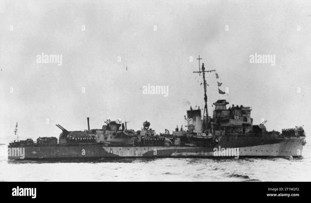 Hunt class destroyer HMS Quantock Stock Photo - Alamy