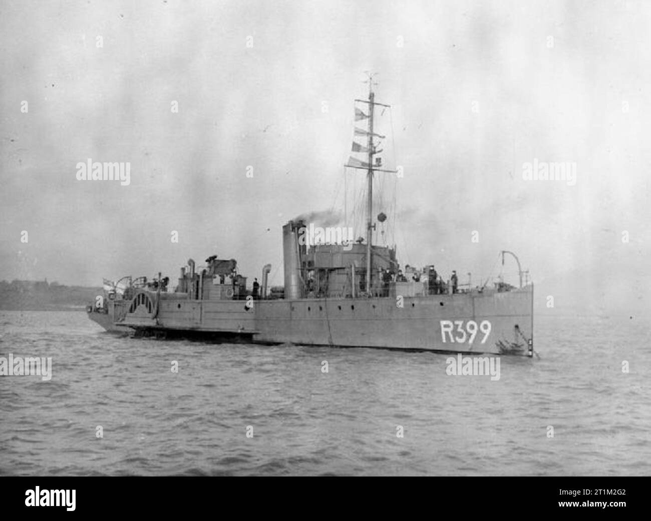 British minesweeper Black and White Stock Photos & Images - Alamy