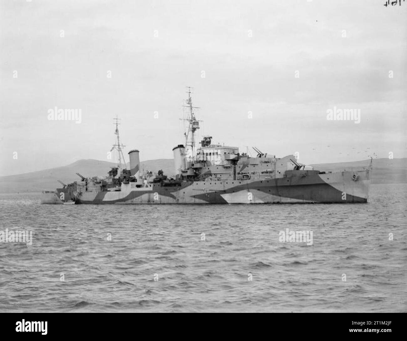 British light cruiser HMS Scylla at anchor on the Clyde Stock Photo - Alamy
