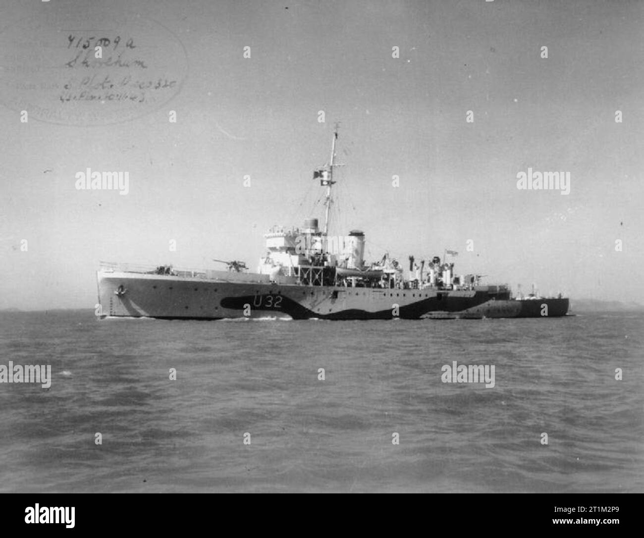British sloop HMS Shoreham Stock Photo - Alamy