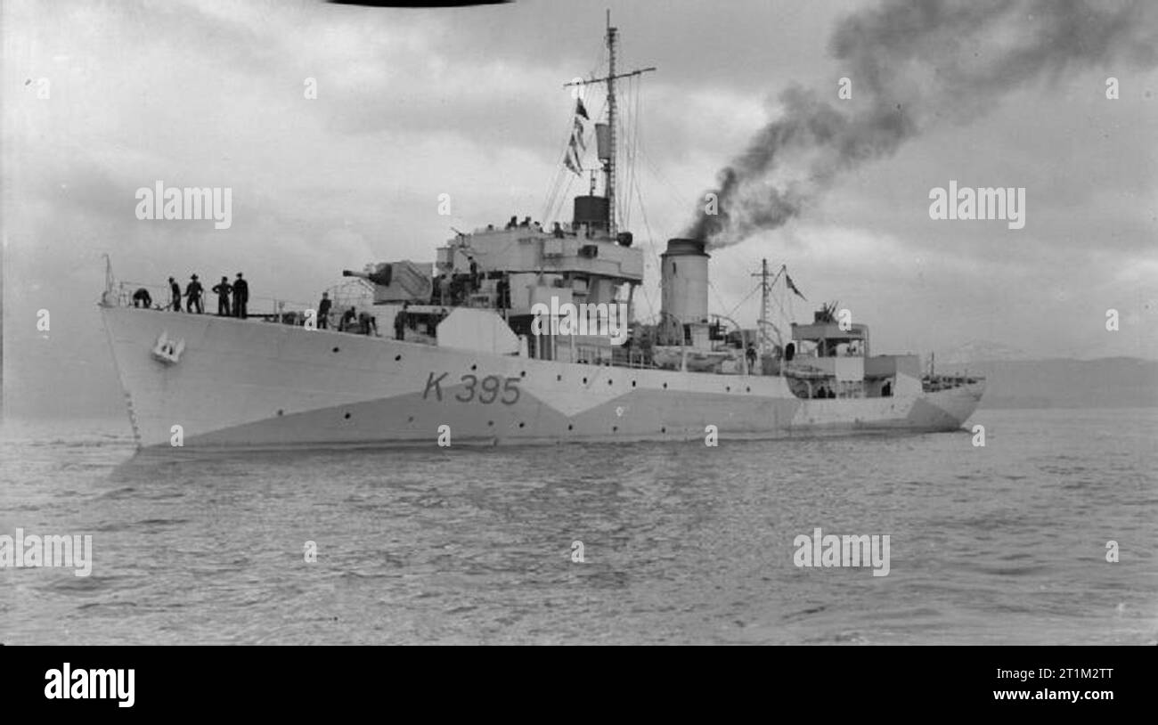 Hmcs Charlock / Rin Mahratta Underway. This vessel is HMCS CHARLOCK ...