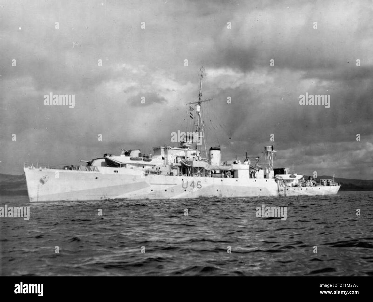 Hms wild swan hi-res stock photography and images - Alamy