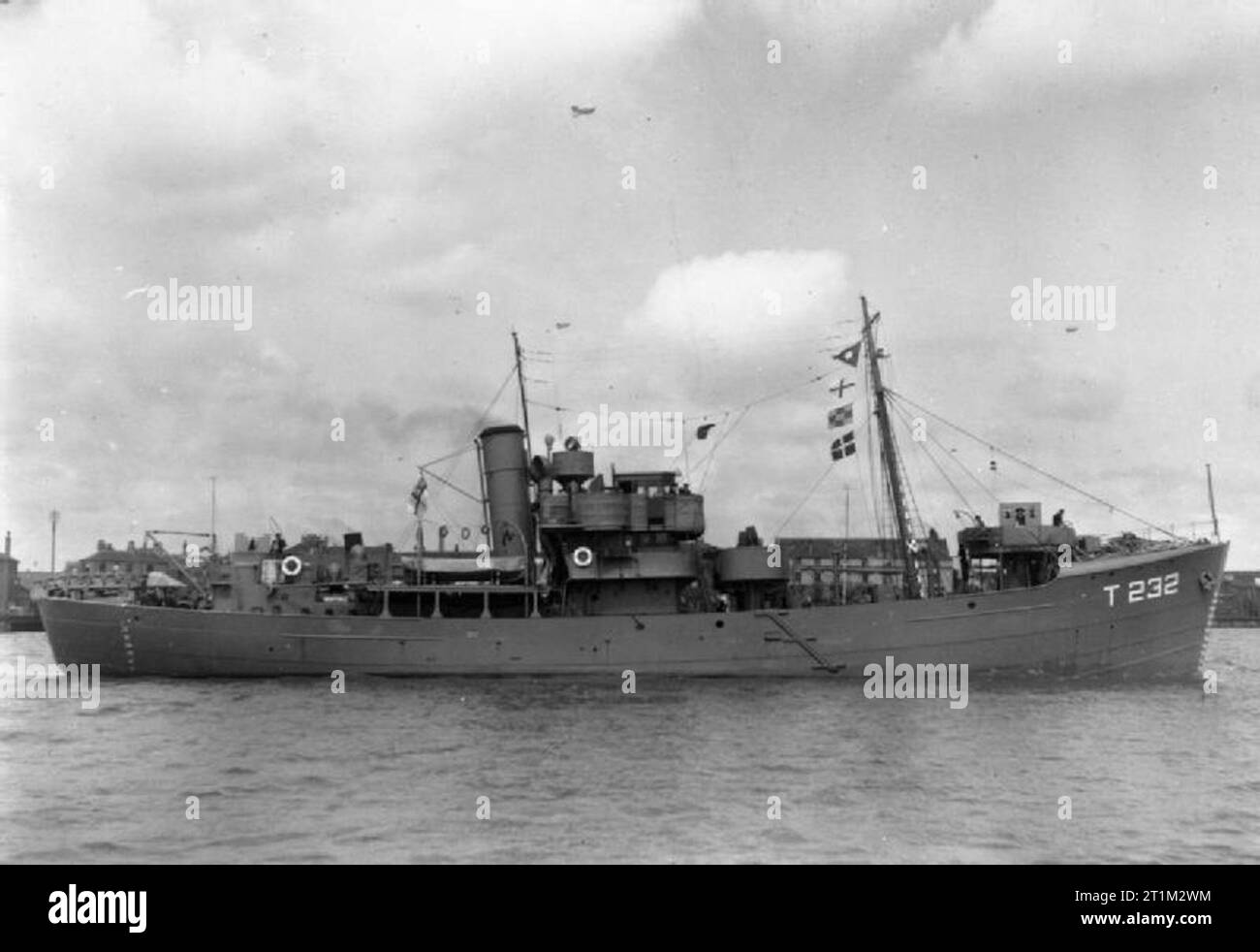 British naval trawler HMT Whiting Stock Photo - Alamy