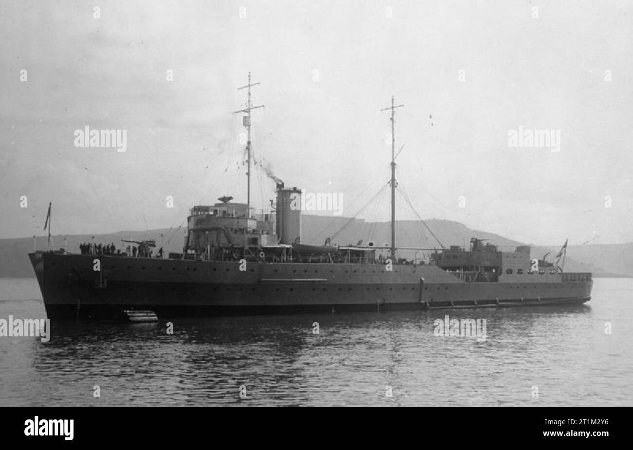 Hms guardian hi-res stock photography and images - Alamy