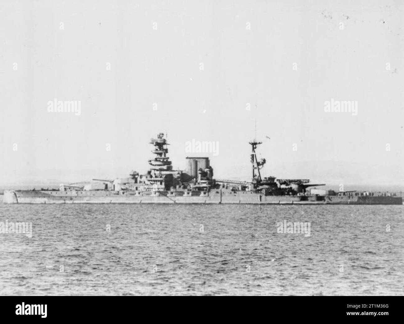 HMS Barham Underway off Devonport Stock Photo - Alamy