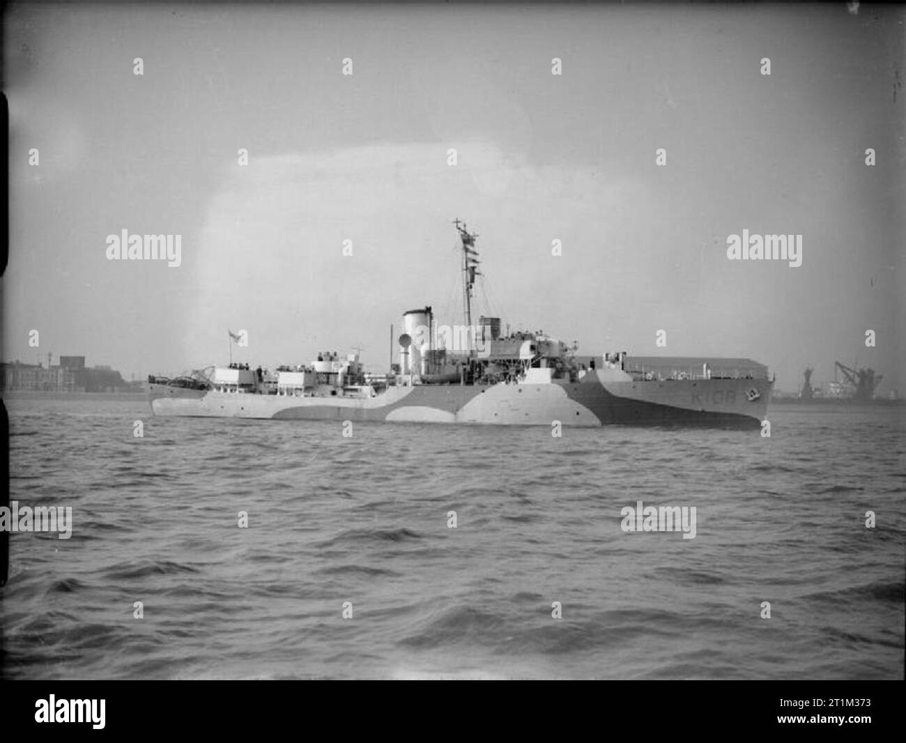 HMS Campion Underway Stock Photo - Alamy