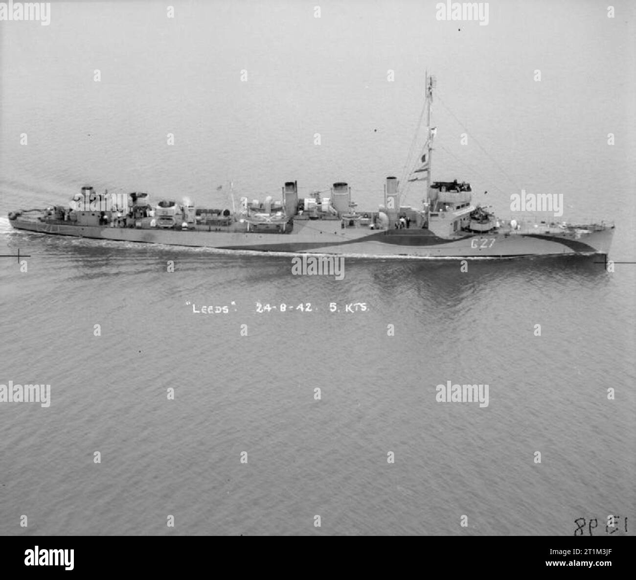 HMS Leeds Underway Stock Photo - Alamy