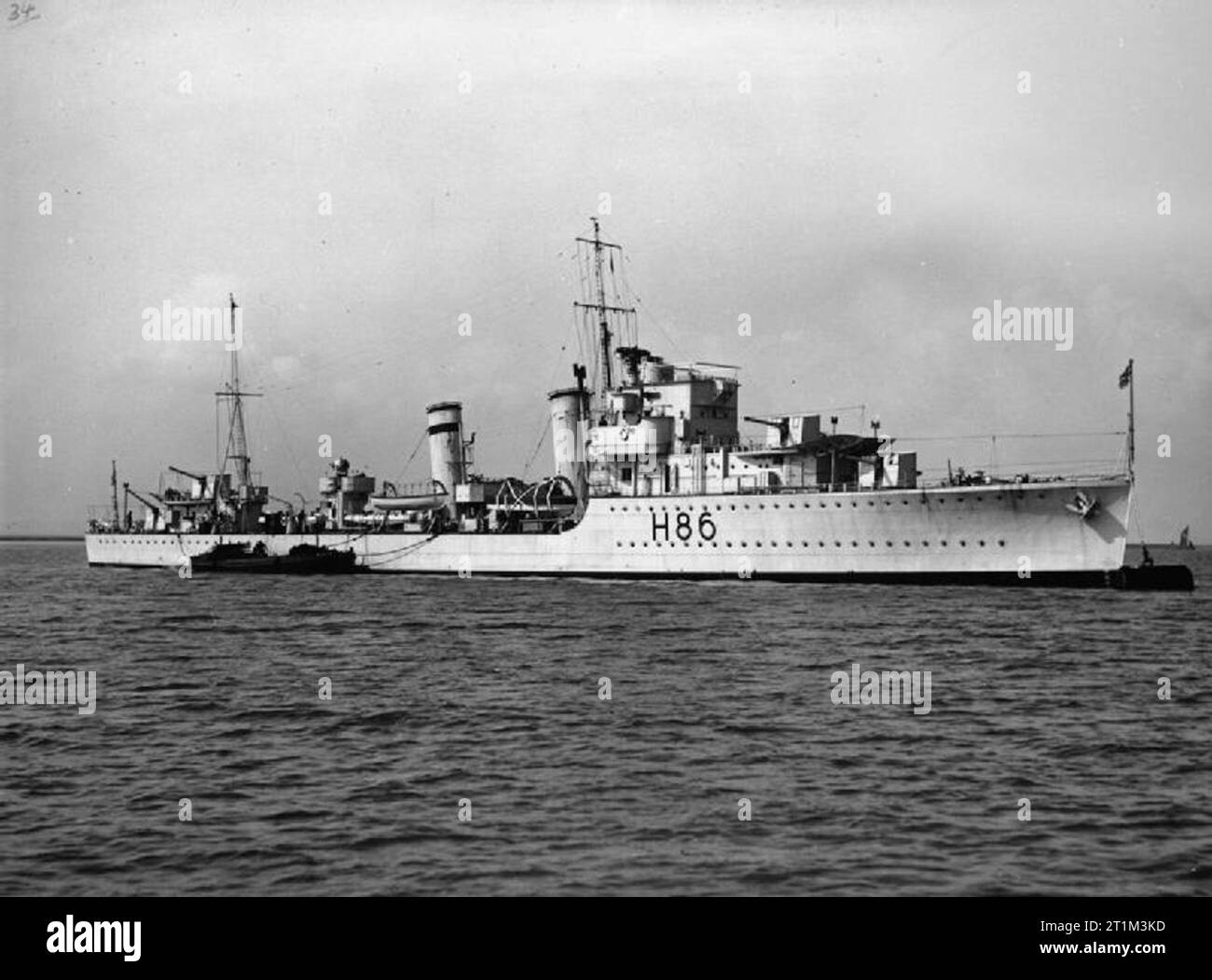 British G class destroyer HMS Grenade Stock Photo - Alamy