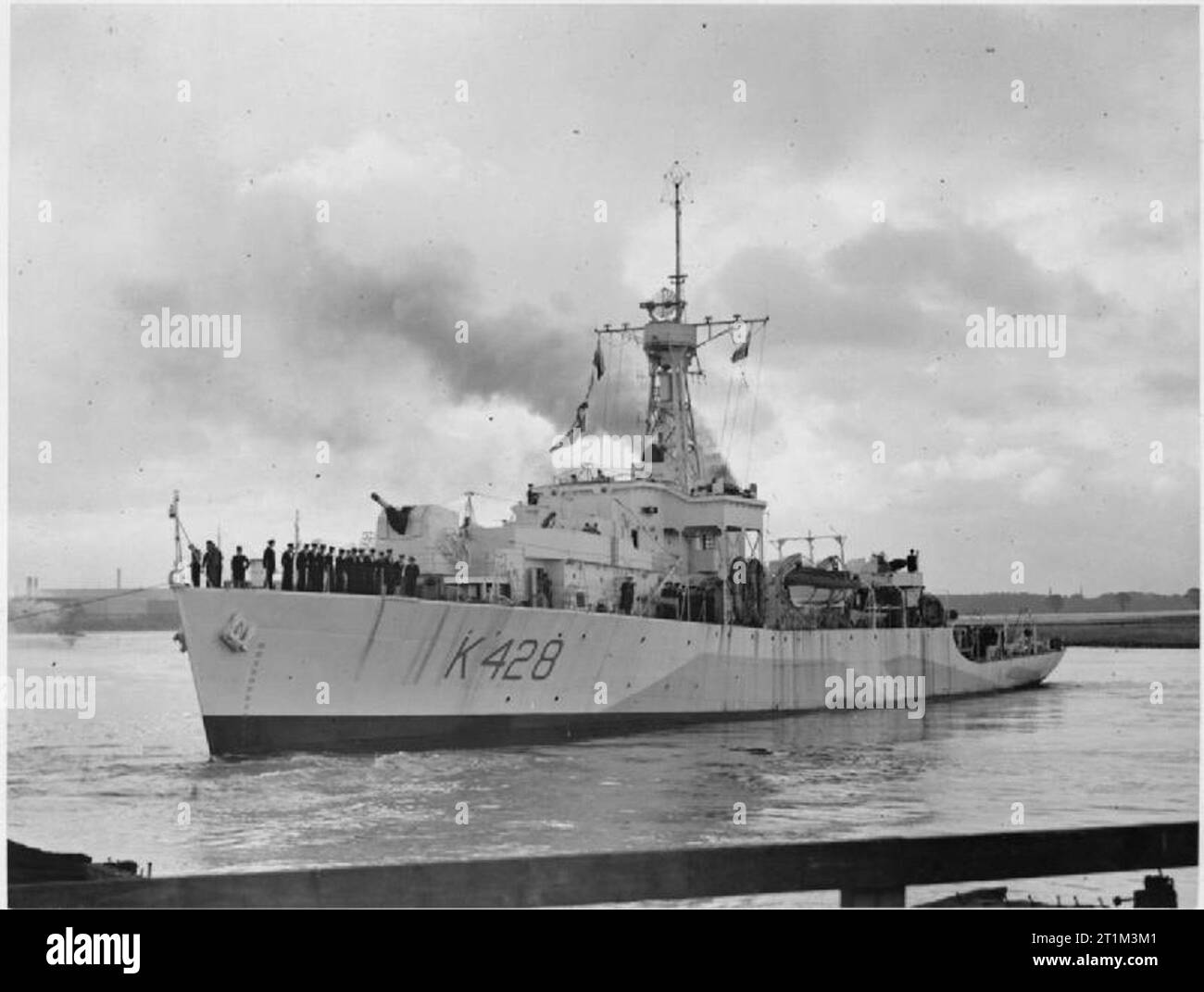 HMS Loch Alvie Underway with some of the crew lined up on deck Stock ...