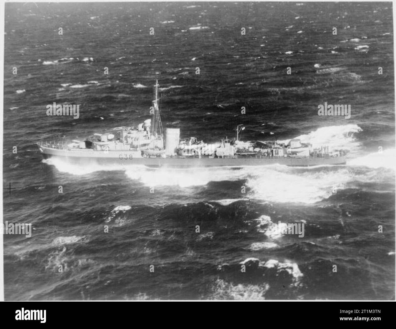 HMS Nizam Underway Stock Photo - Alamy