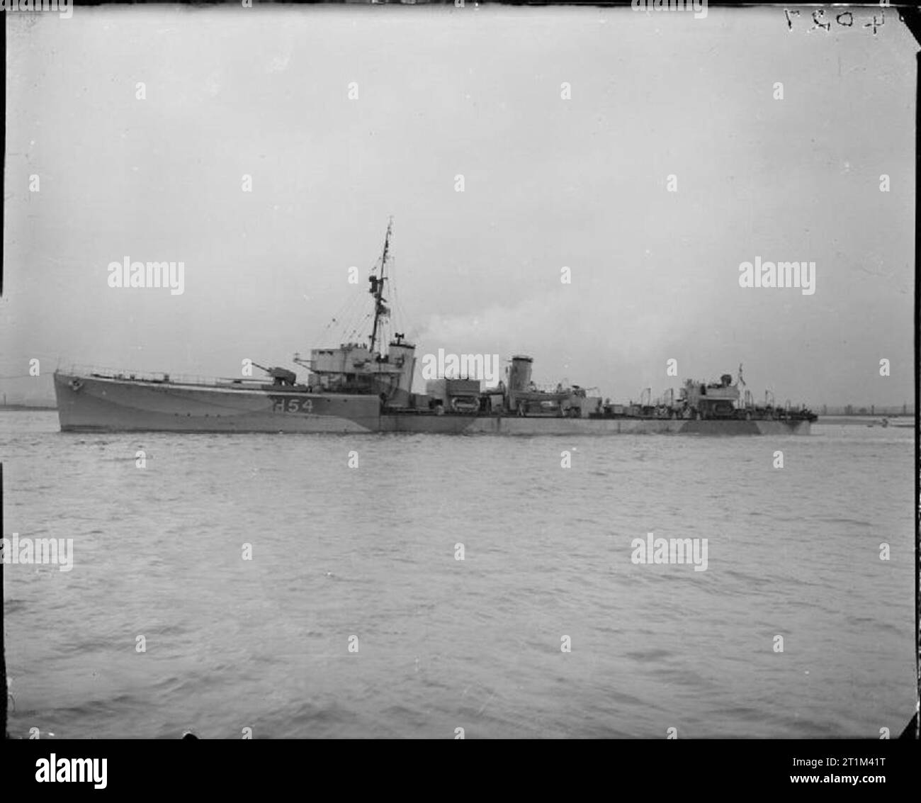 HMS Saladin Underway Stock Photo - Alamy