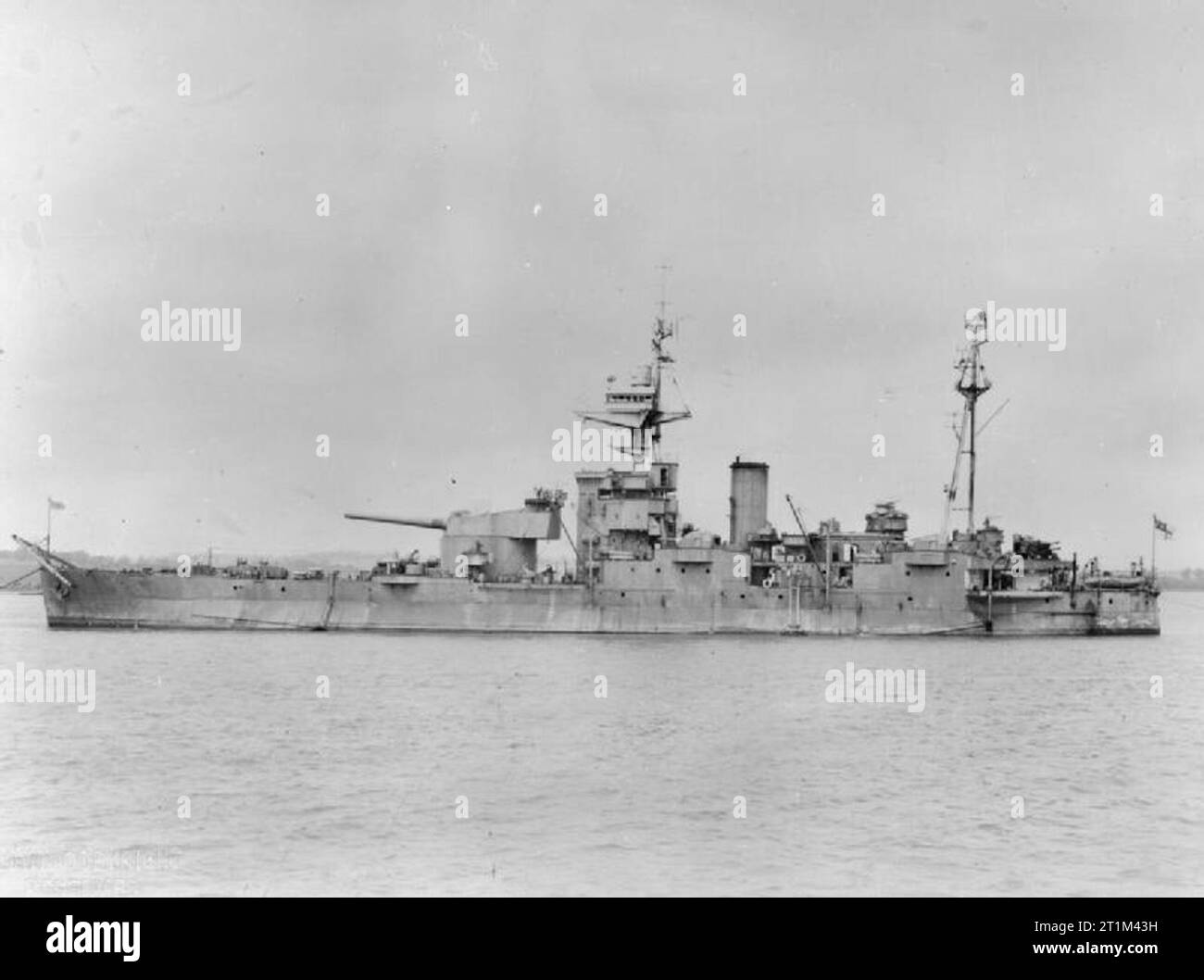 Ministry of defence foxhill collection of ship photographs hi-res stock ...