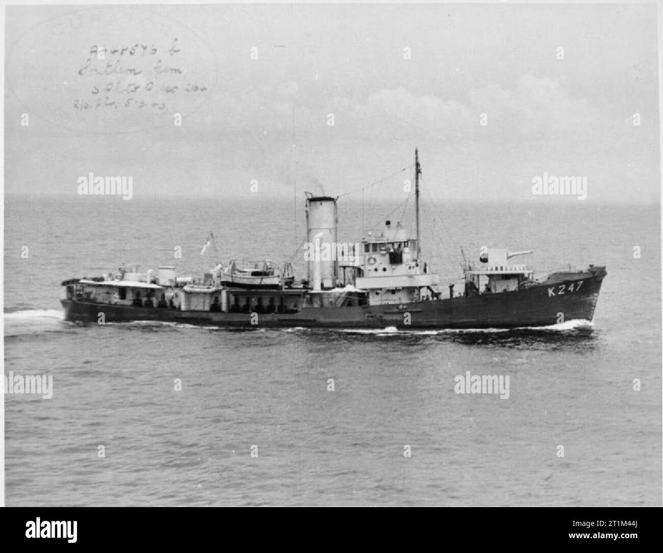 HMS Southern Gem Underway Stock Photo - Alamy