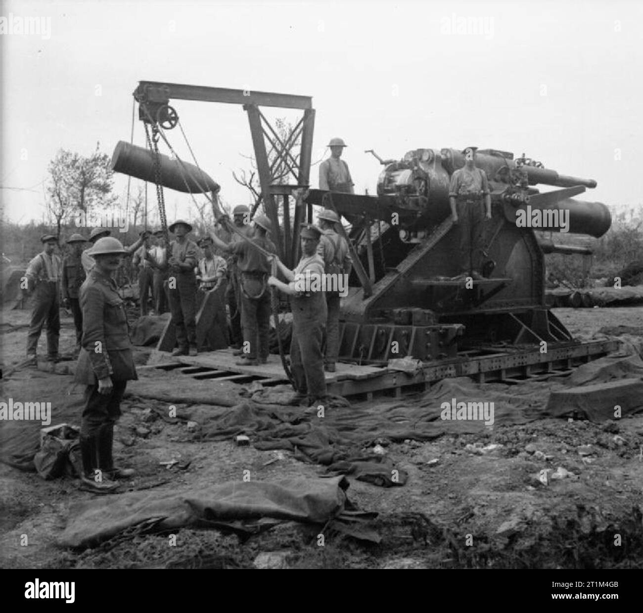 . THE THIRD BATTLE OF YPRES Battle of Polygon Wood : Gunners of the ...