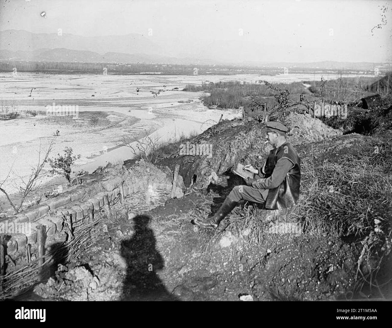 Ministry of Information First World War Official Collection Captain ...