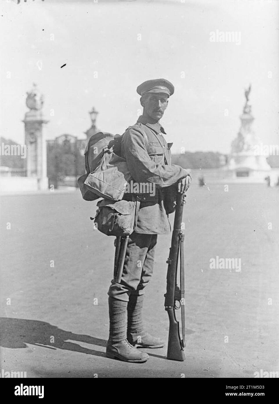 Ministry of Information First World War Official Collection Typical ...