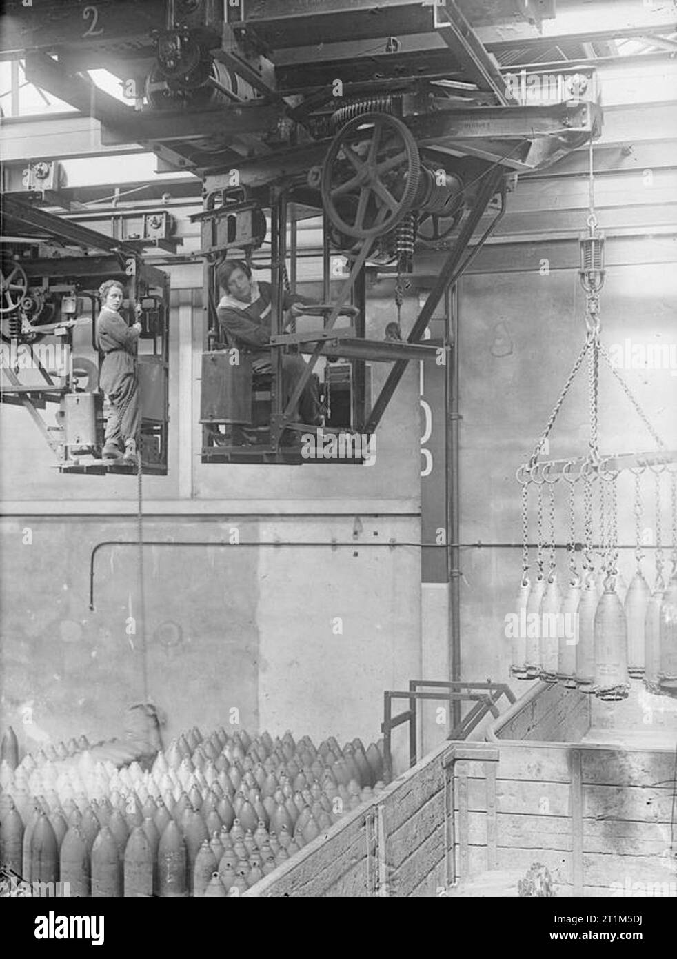 Ministry of Information First World War Official Collection Crane Girls ...