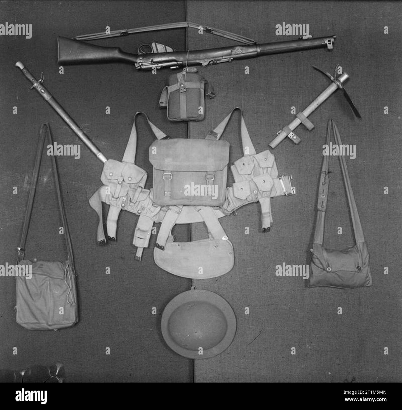 Ministry of Information First World War Official Collection Infantry ...