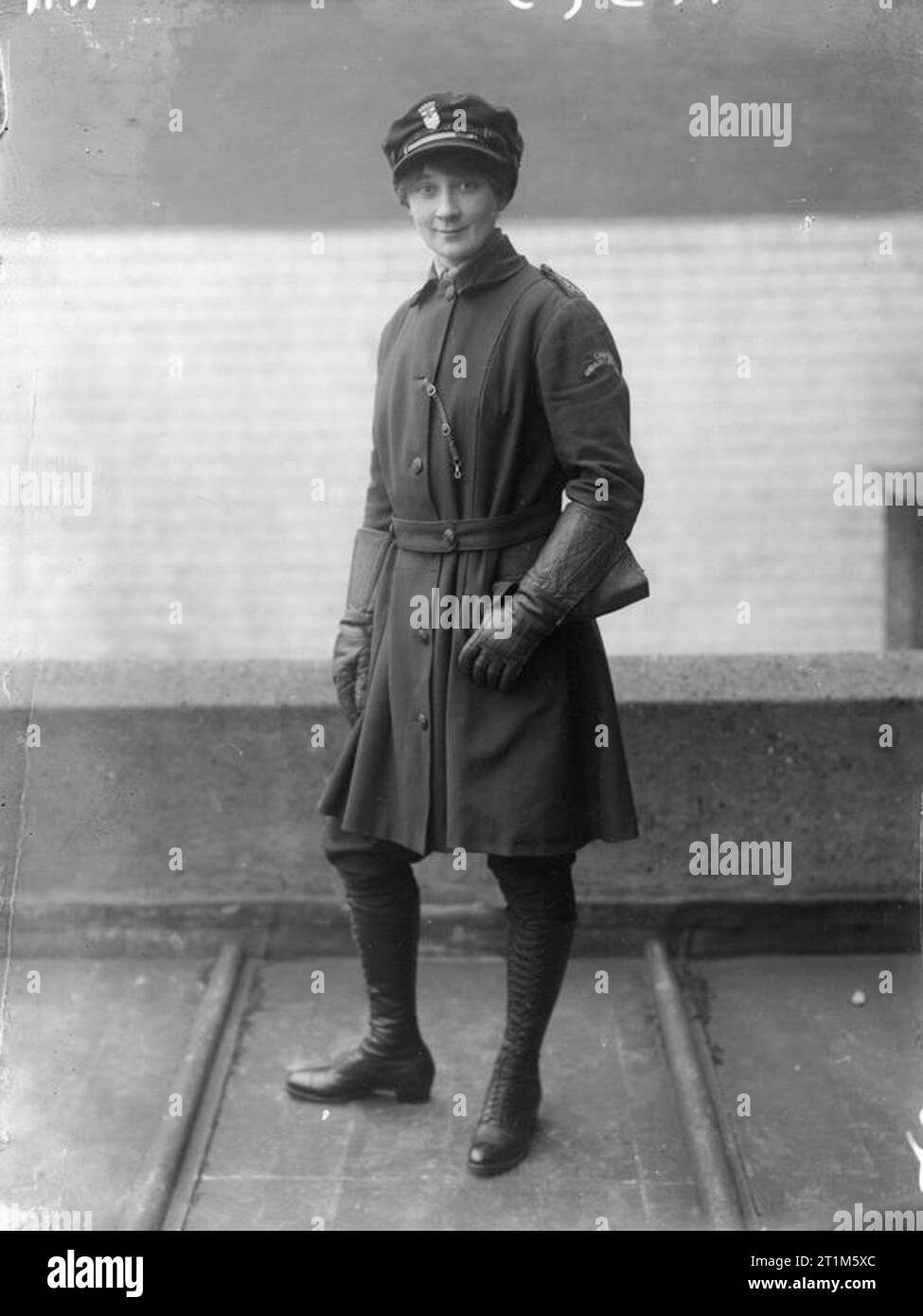 Ministry of Information First World War Official Collection Type of ...