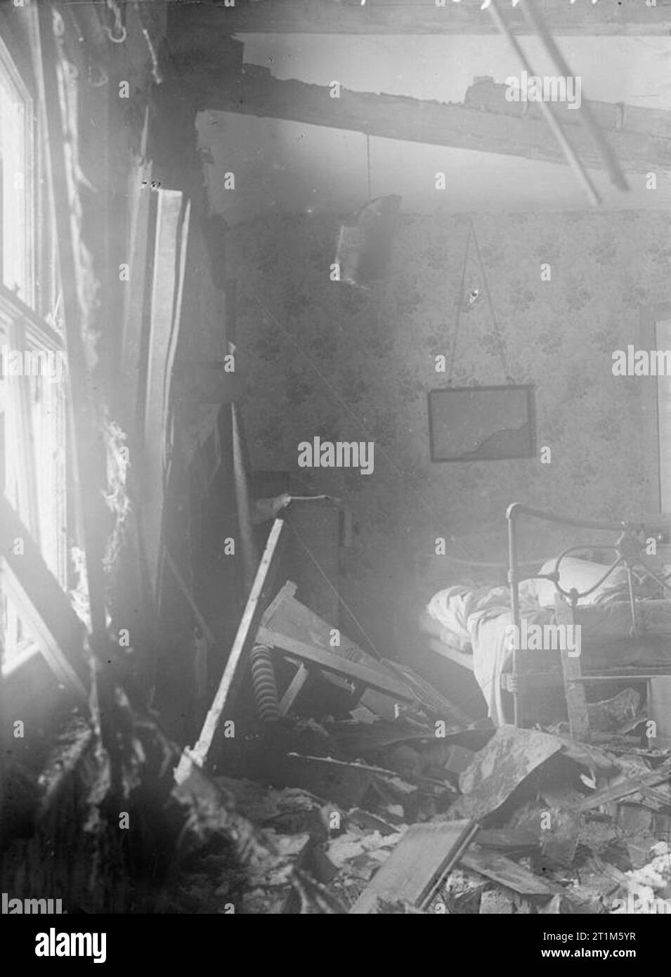 Ministry of Information First World War Official Collection Damage to ...