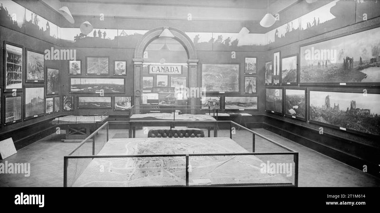 Ministry of Information First World War Official Collection Canadian ...