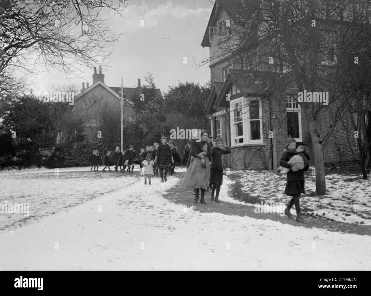 Ministry of Information First World War Official Collection The St ...