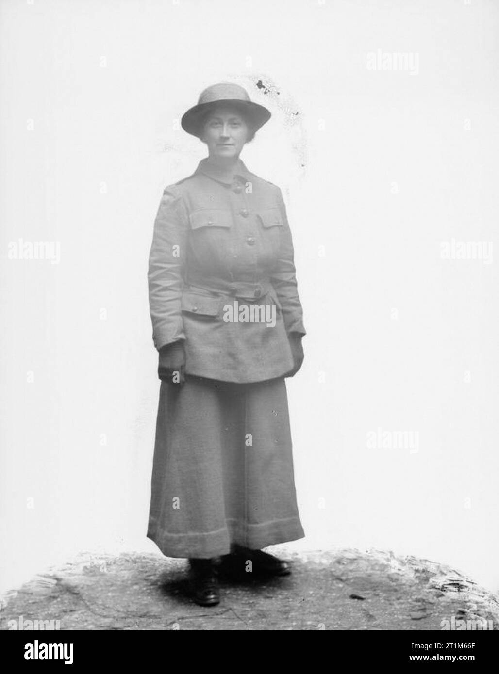 Ministry of Information First World War Official Collection Type of ...