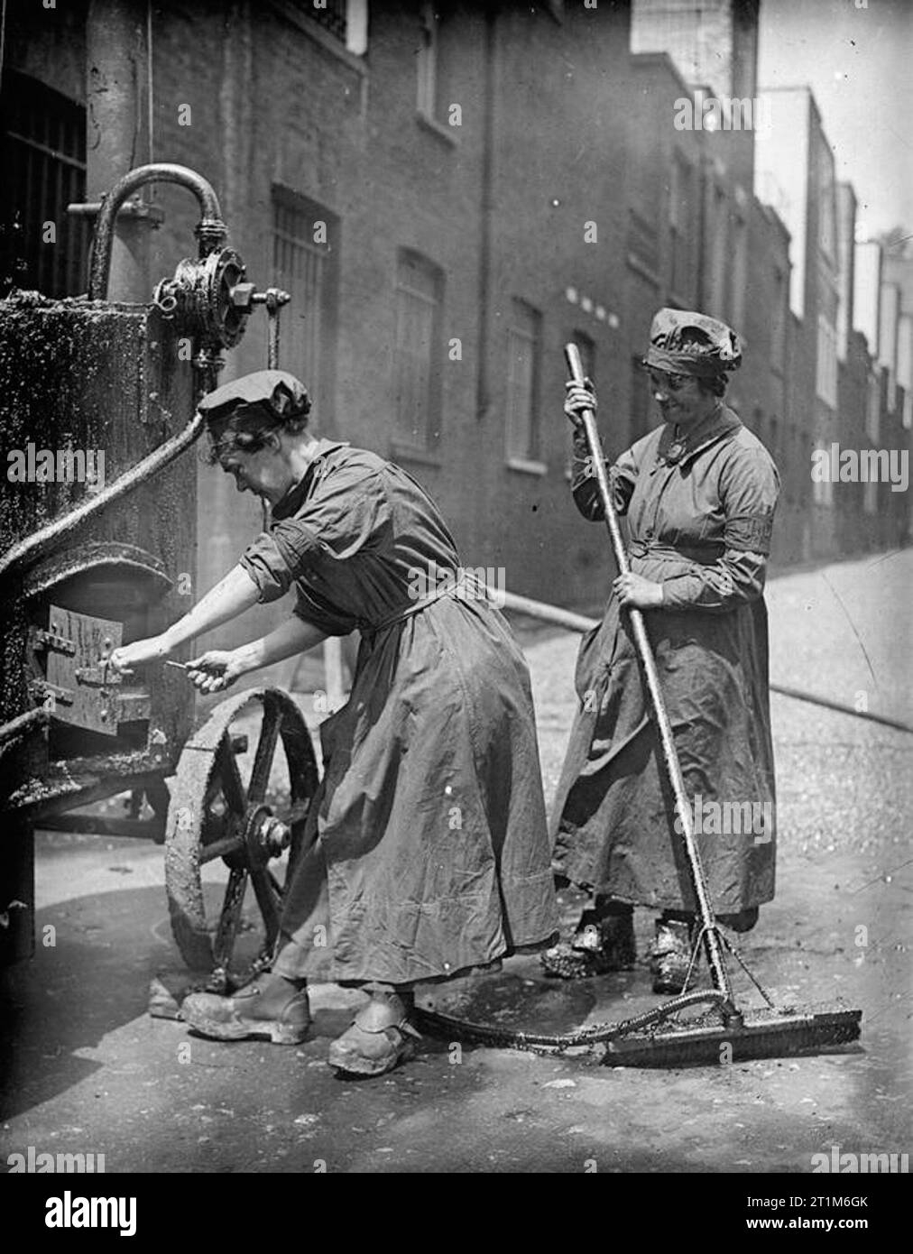 Ministry of Information First World War Official Collection Women ...