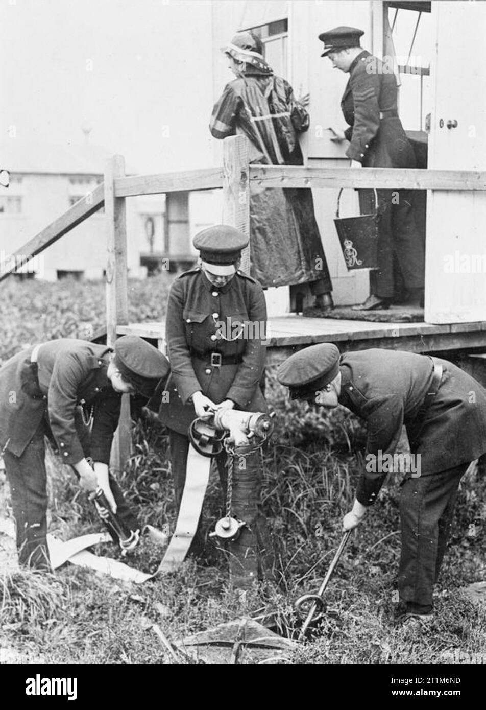Ministry of Information First World War Official Collection Fire girls ...
