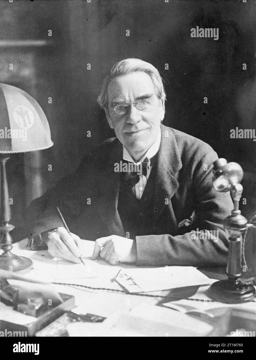 Ministry of Information First World War Official Collection Sir William ...