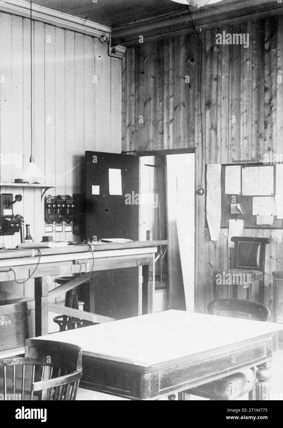 Ministry of Information First World War Official Collection Interior ...