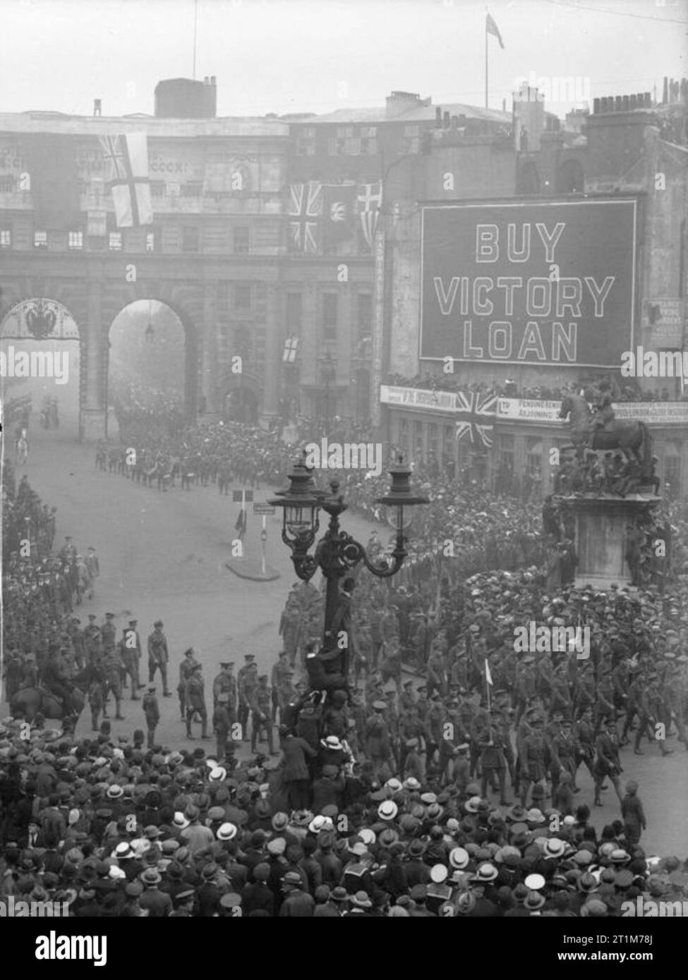 Ministry of Information First World War Official Collection The 21st ...