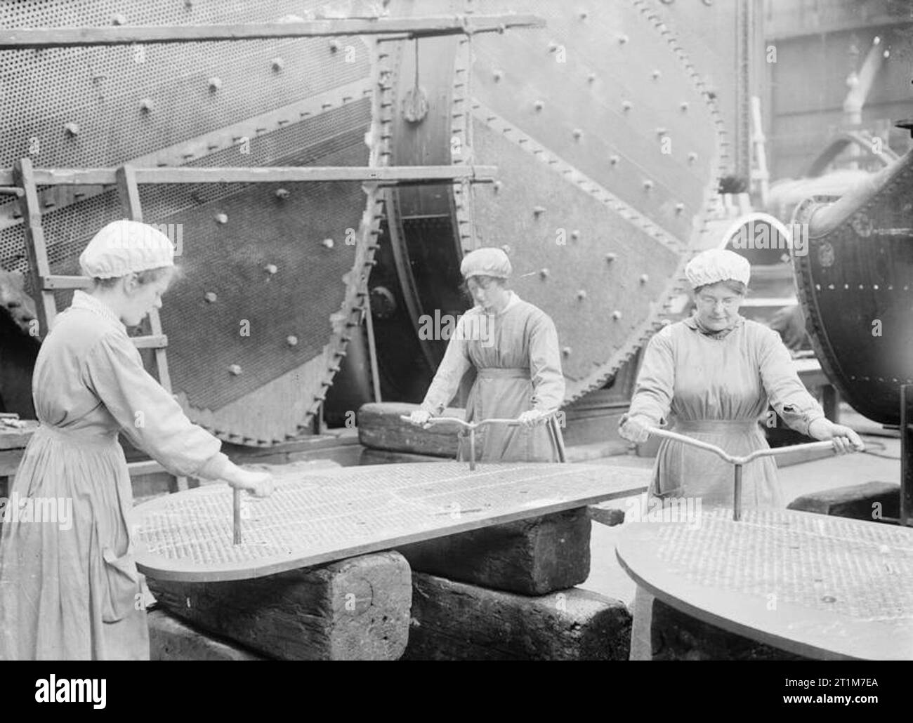 Shipbuilding during the First World War Stock Photo - Alamy