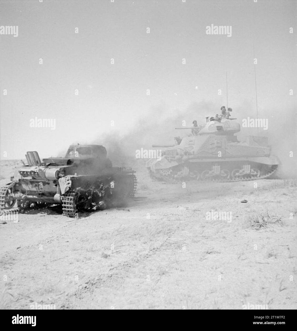 The British Army in North Africa 1942 A Grant tank stops alongside the ...