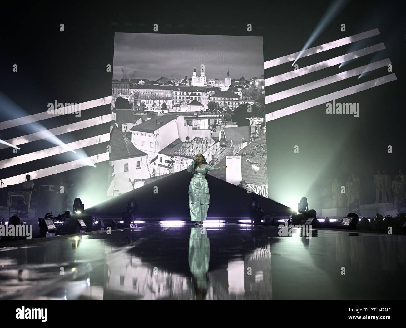 Polish czech singer ewa farna hi-res stock photography and images - Alamy