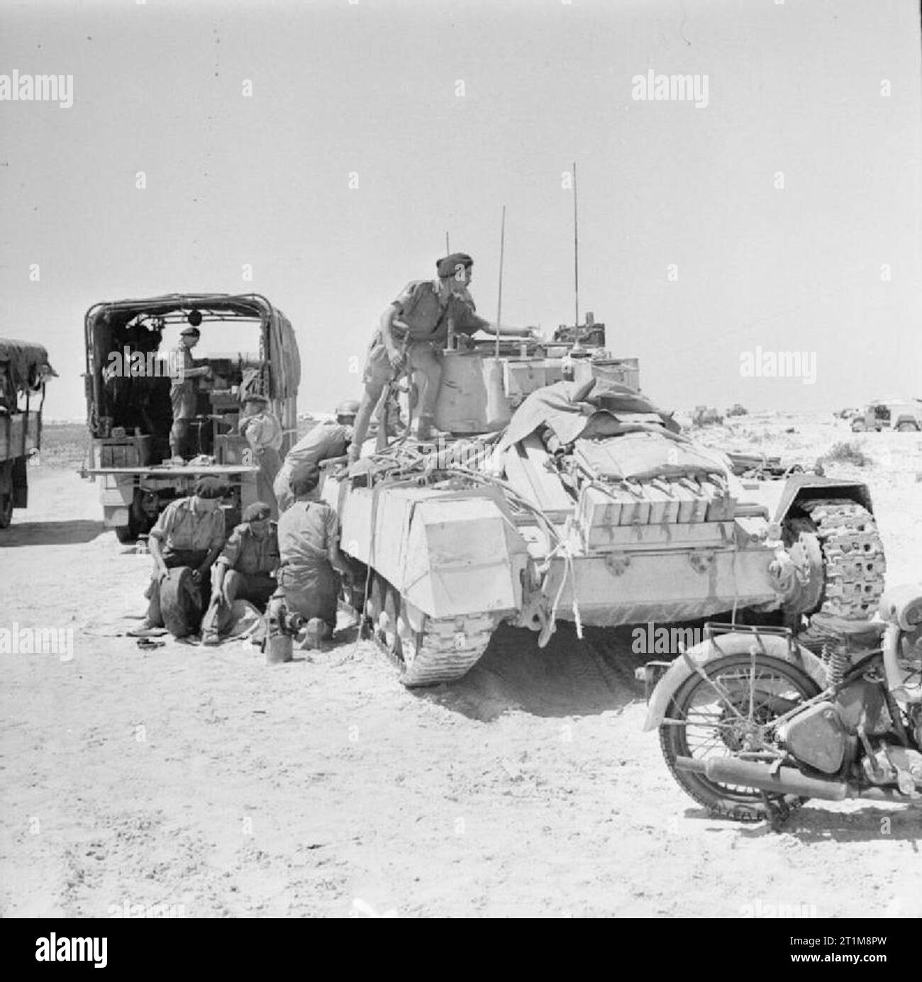 1942 tank desert british Black and White Stock Photos & Images - Alamy