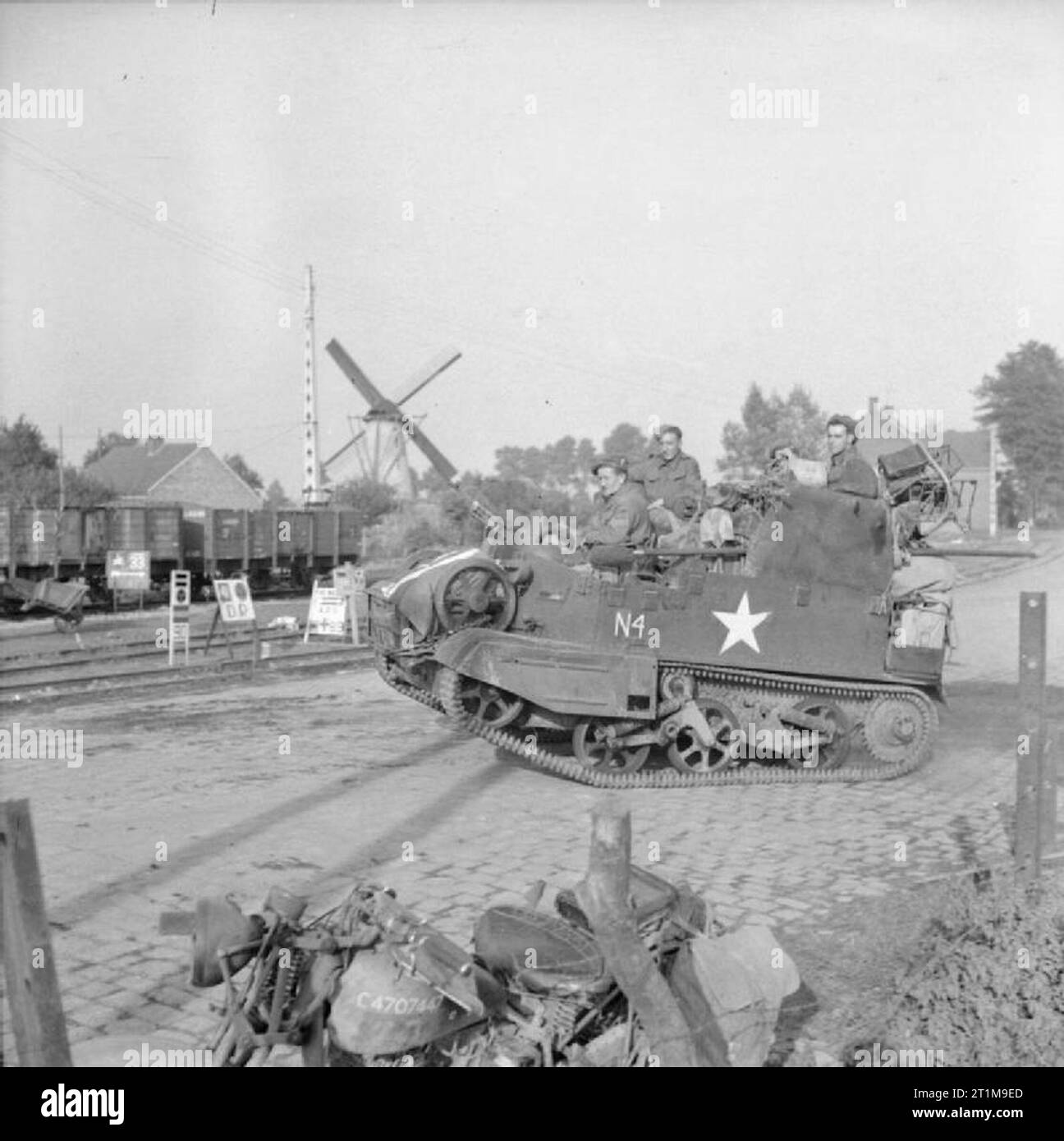 The British Army in North-west Europe 1944-45 A heavily-loaded ...