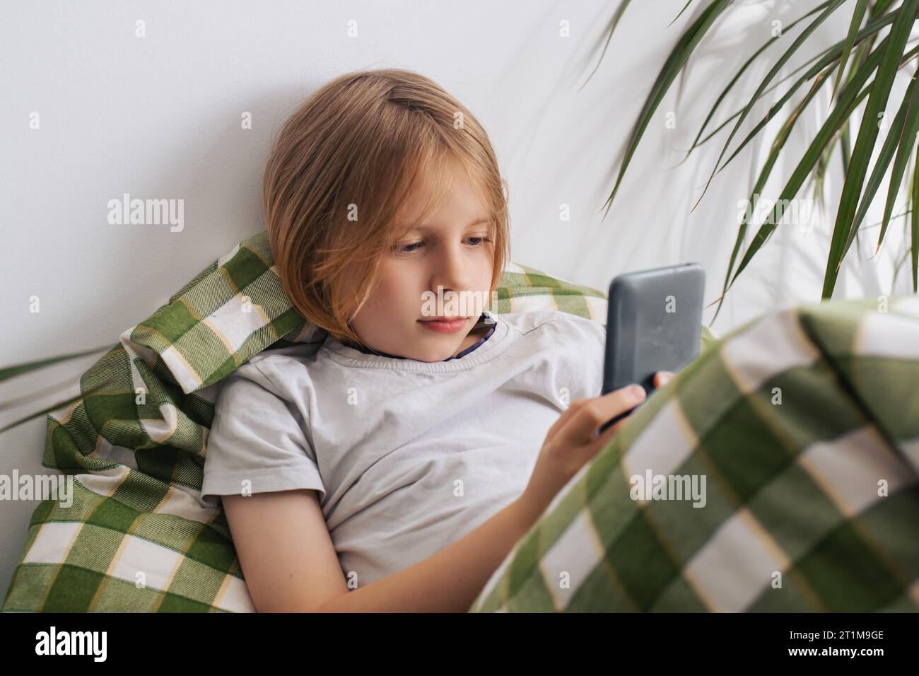 Gaming productivity hi-res stock photography and images - Alamy