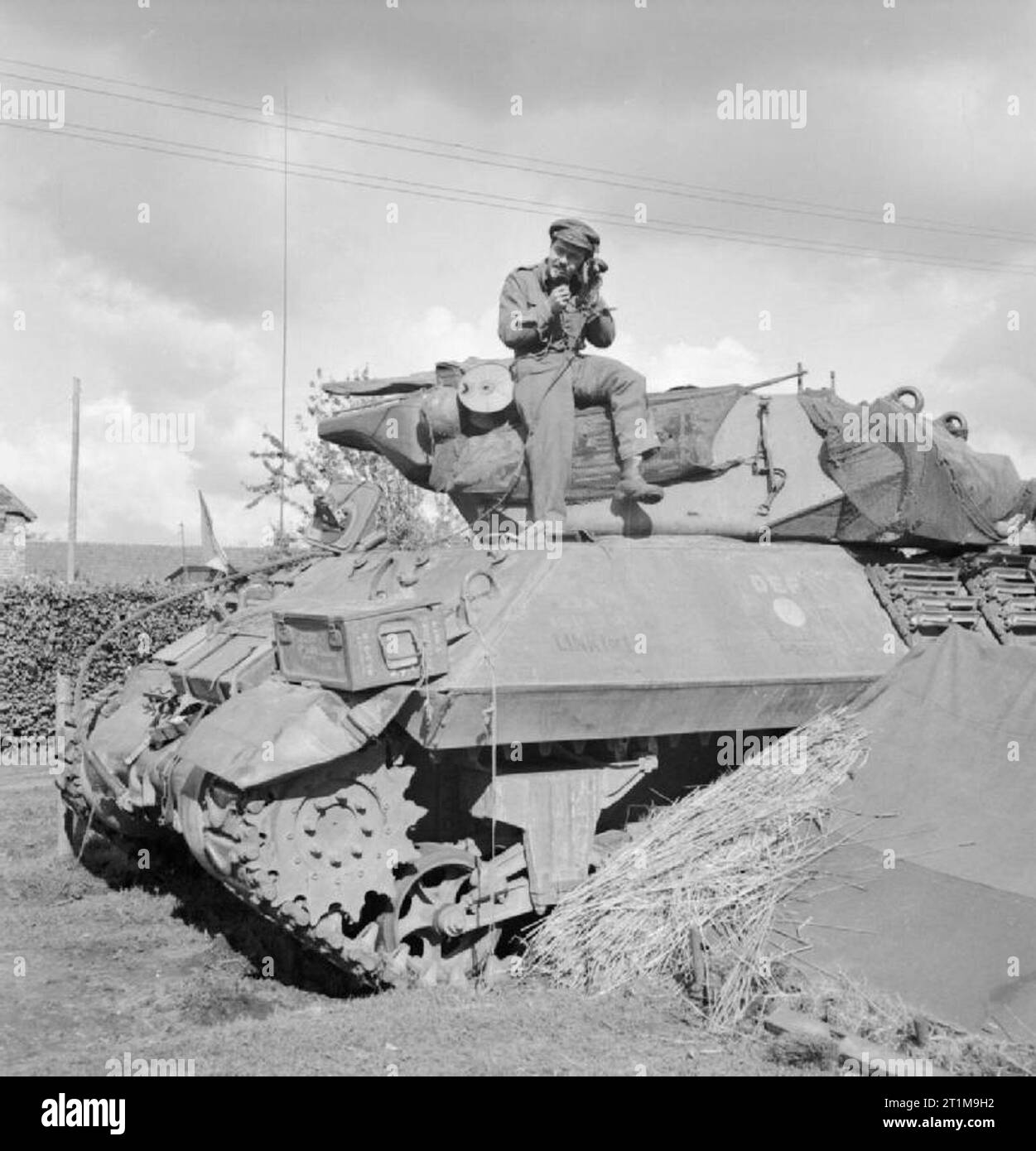 Tank destroyer m10 achilles hi-res stock photography and images - Alamy