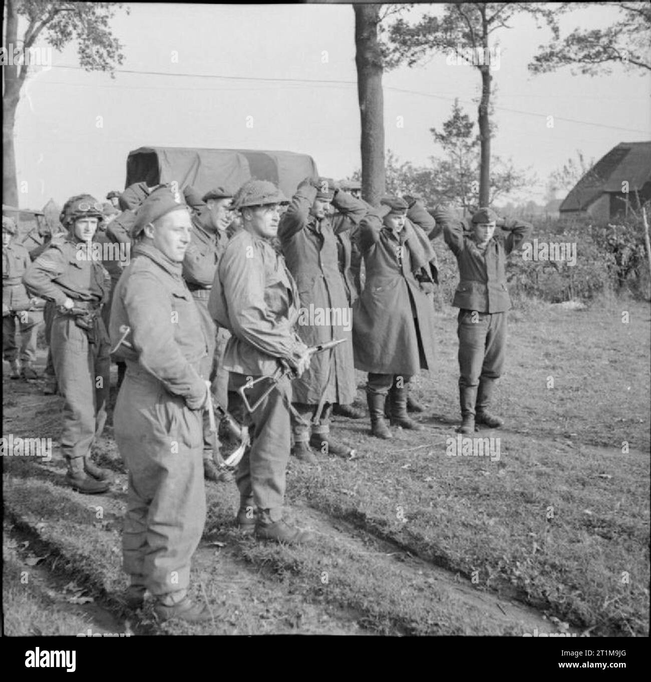 The British Army in North-west Europe 1944-45 Men of the 1st Oxford and ...