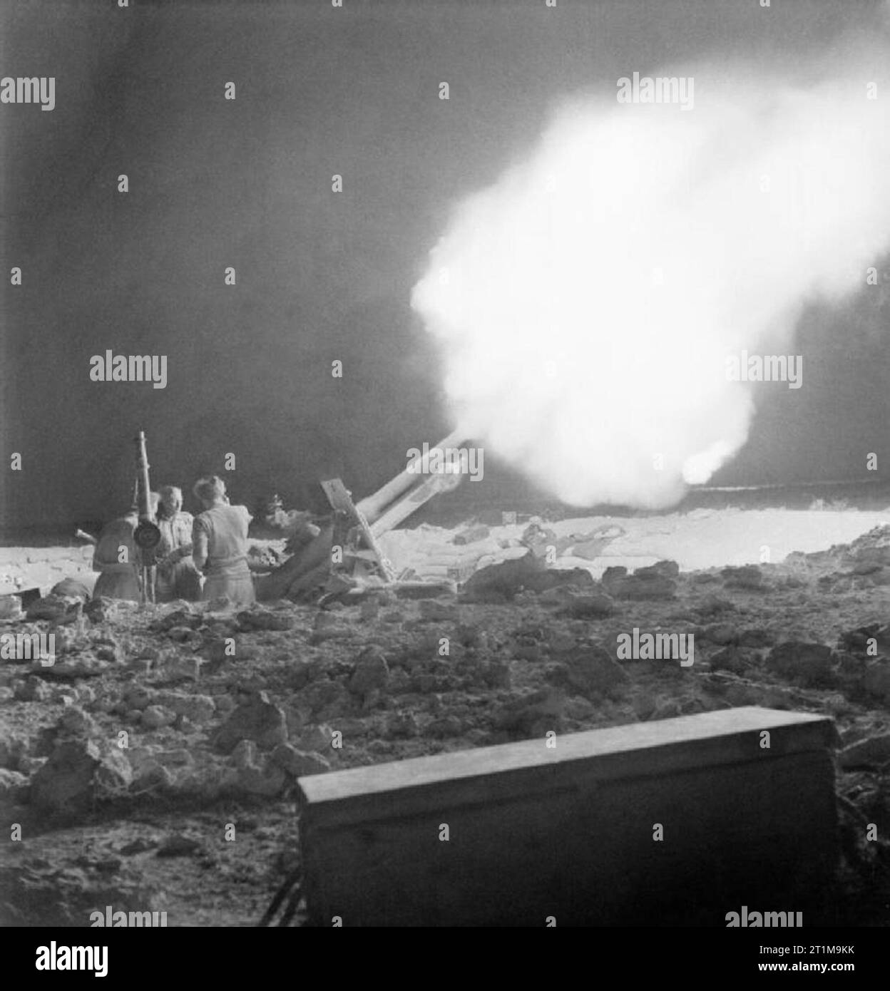 British 25-pounder field guns in action on the night of 2 June 1942 ...