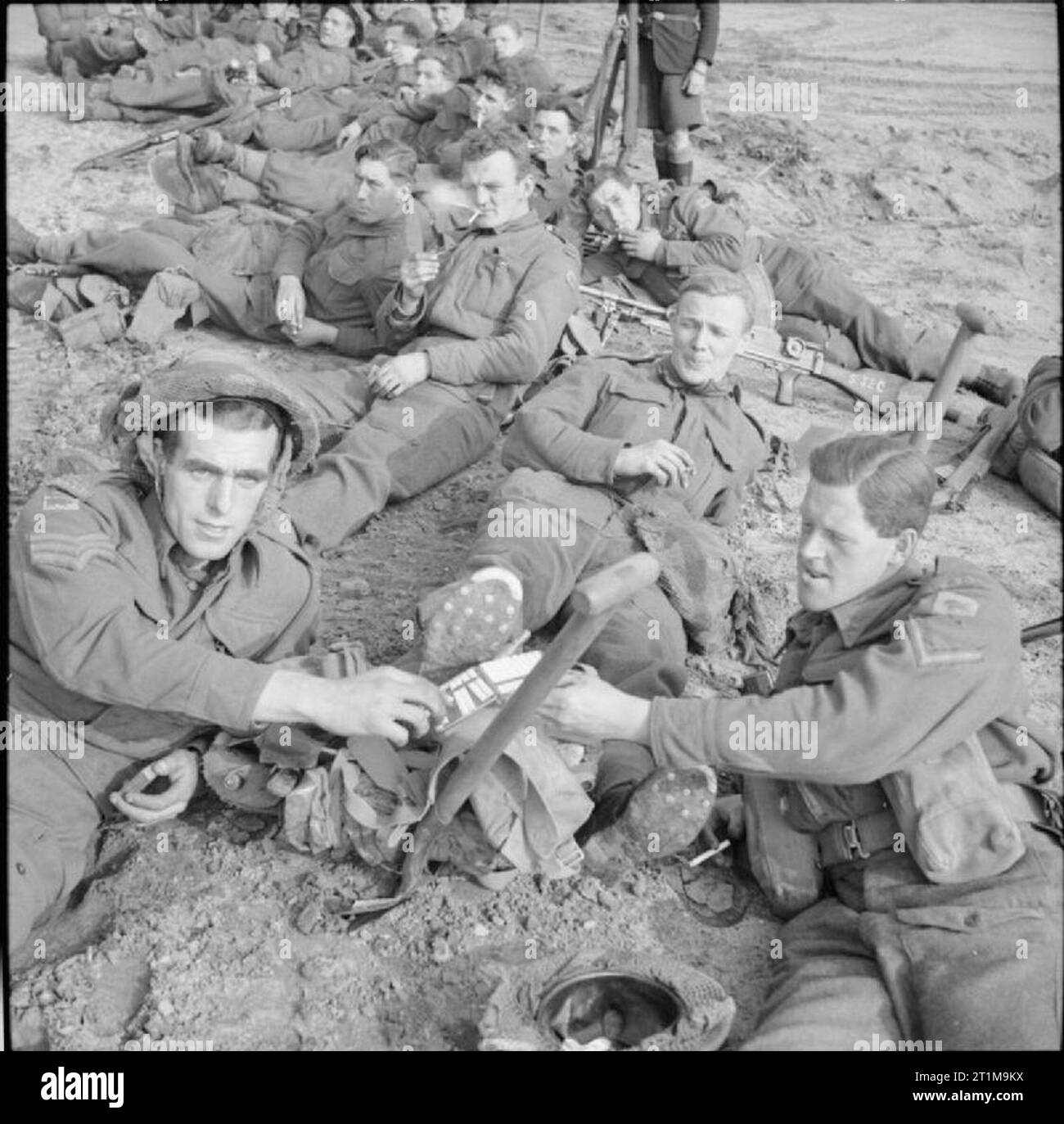 The british army in north west europe 1944 45 hi-res stock photography ...