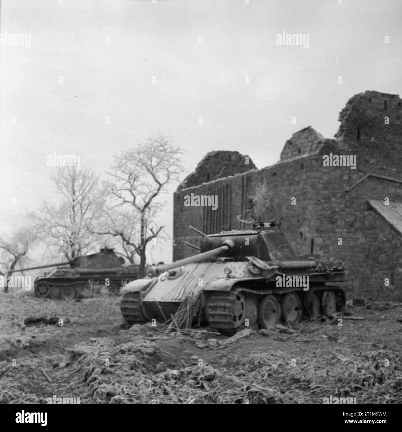 The British Army in North-west Europe 1944-45 Knocked-out German ...