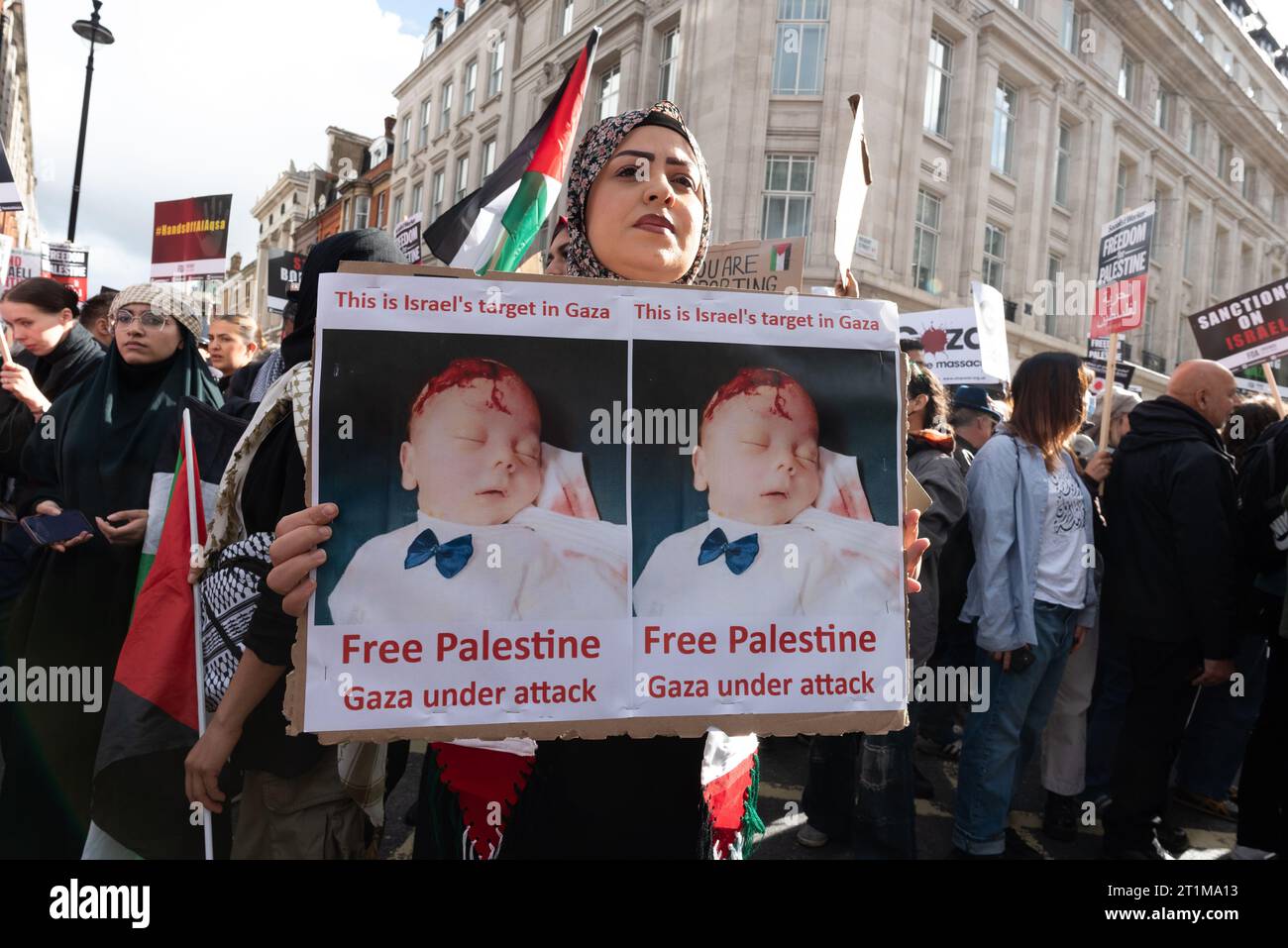 London, UK. 14 October, 2023. Thousands of Palestine supporters march ...